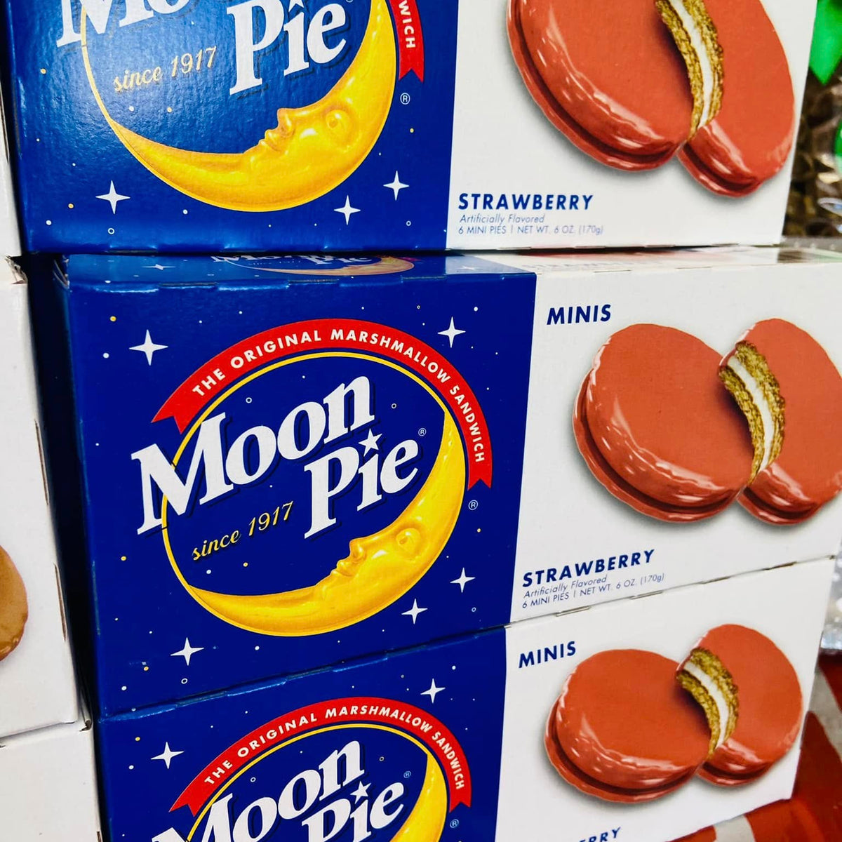 Mini Moon Pie Strawberry – Deer Creek Mercantile